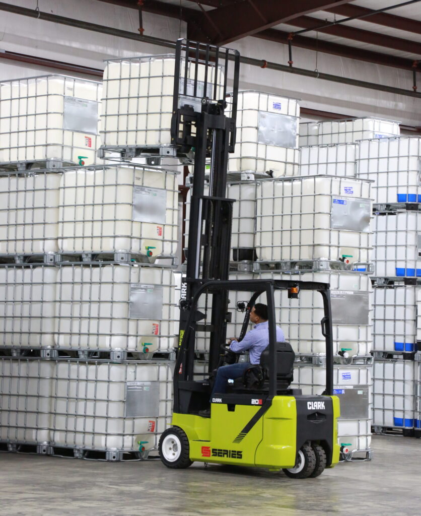 CLARK S-Series Forklift - Smart, Strong, Safe 3-Wheel Electric