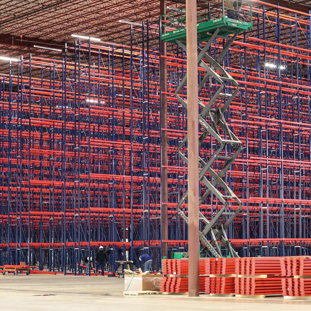 Aerial Lifts Gallery - Mobile Elevated Work Platforms, Chicago, IL